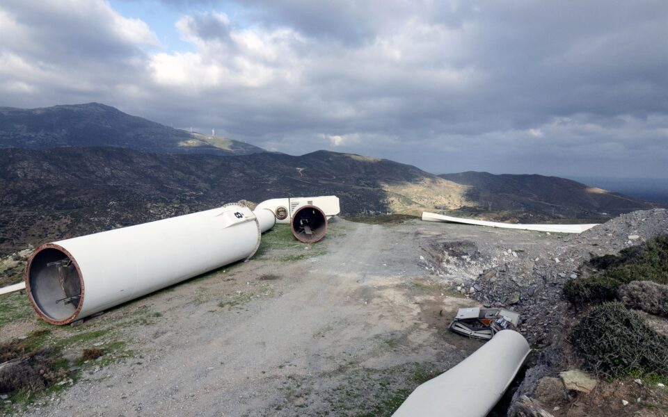 Η Ελλάδα γεμίζει νεκροταφεία...ανεμογεννητριών - Κίνημα Υπέρβαση