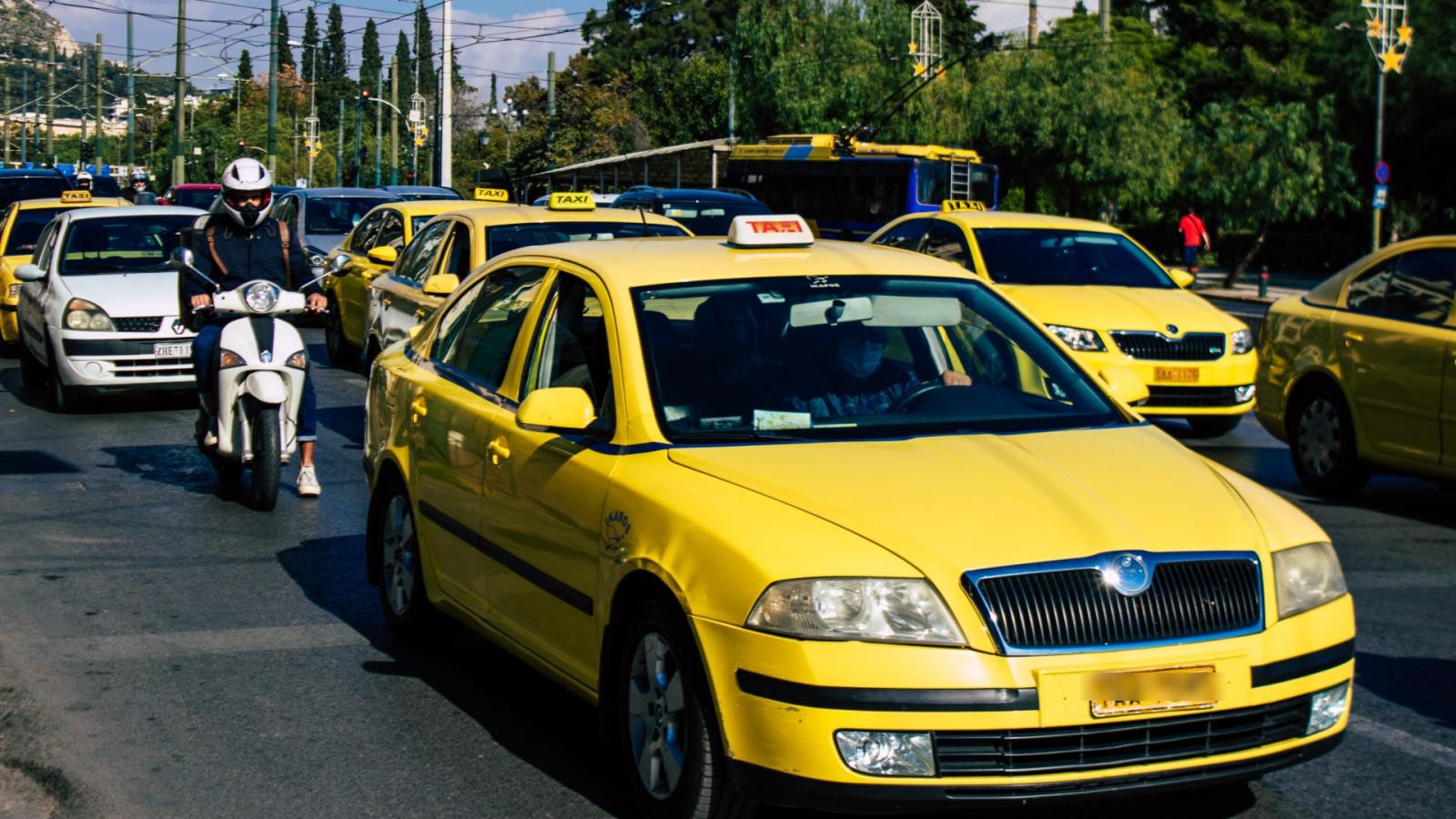 Άνοιξε η πλατφόρμα επιδότησης για ηλεκτρικό ταξί - Κίνημα Υπέρβαση