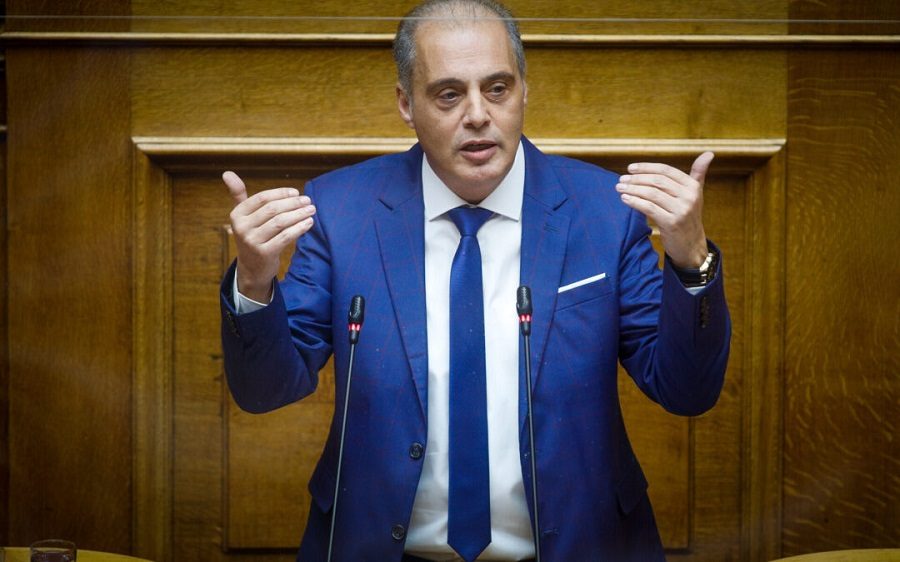 (Βίντεο) Βελόπουλος στη Βουλή: Ακούστε τι ζητάνε οι τράπεζες όταν ...